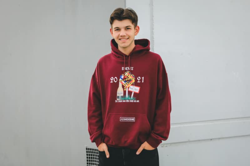 Abipullis bedrucken mit Wunschmotiv | Euer Abipulli von AbiHoodie
